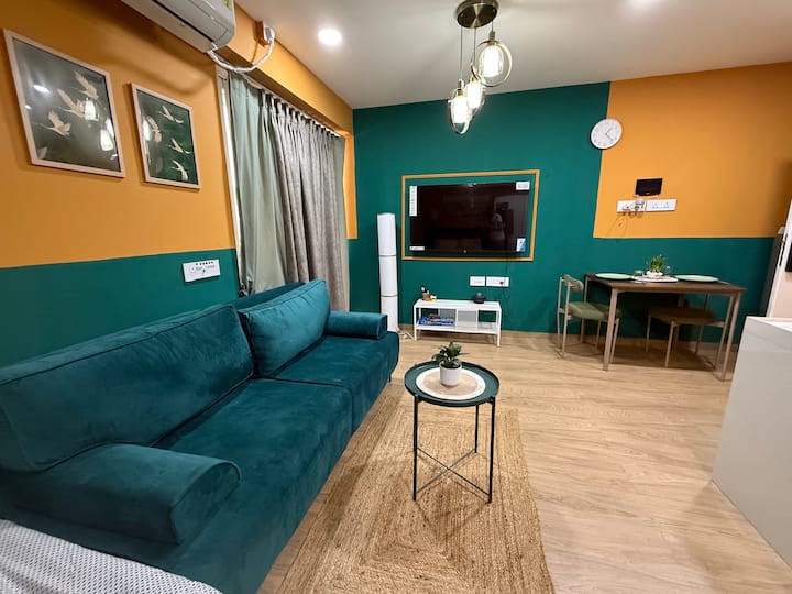 Livora Stay-the Nature Aura - Pune