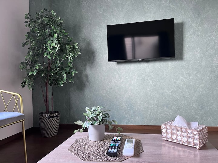 Bienvenue à Subah！ - Osaka, Japan