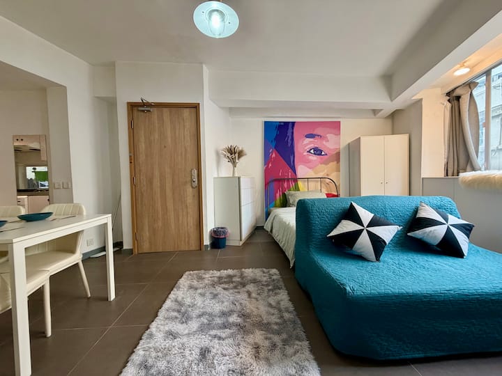 Central Terrace Bright Convenient Central - Central