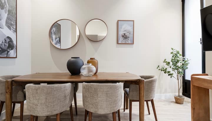 Super Chic 3 Bdr 3bth En Suit - Madrid