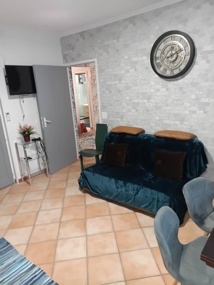 Nid Du Bonheur Beau 2 Pièces Idéal 5 Personnes. - Menton