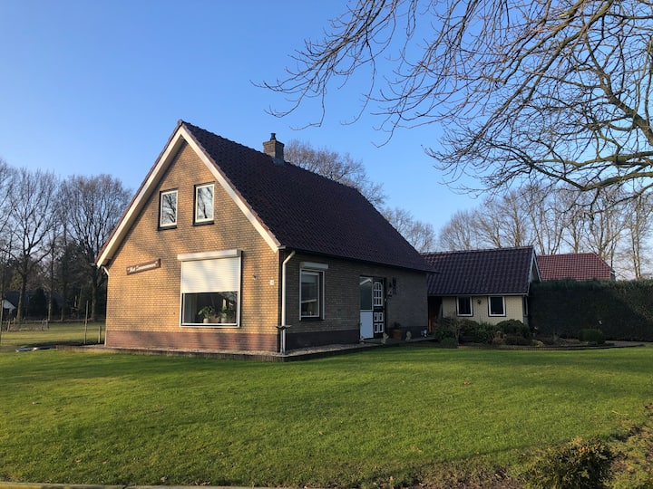 Fijn Huis Met Uitzicht Op De Landerijen. - Ermelo, Netherlands