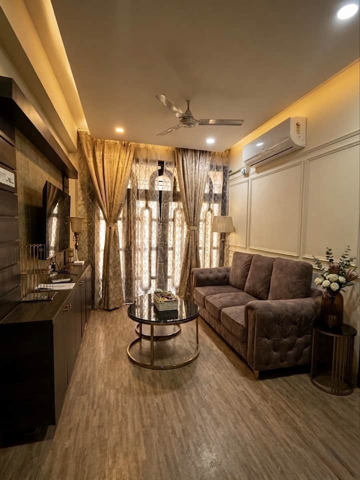 Sukoon-e-dil(1bhk Entire Flat 2 Min Frm Quest Mal) - Kolkata