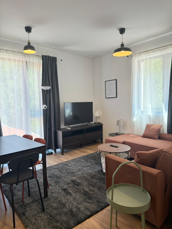 2 Yatakodalı Kullanışlı Daire Otopark Havuz Kat 1 - Budva