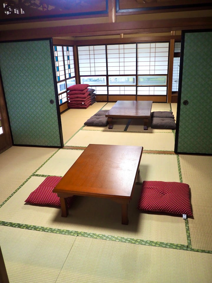 ヤドカリ荘/200㎡一戸建貸切/最大20名/無料駐車場5台/米子空港15分 - Matsue