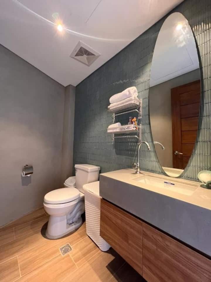Cloudside Elegant Living Suite A07 - Cebu City