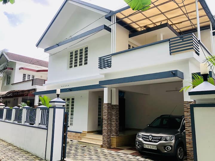 Peaceful Private Villa Retreat In Muvattupuzha - Kothamangalam
