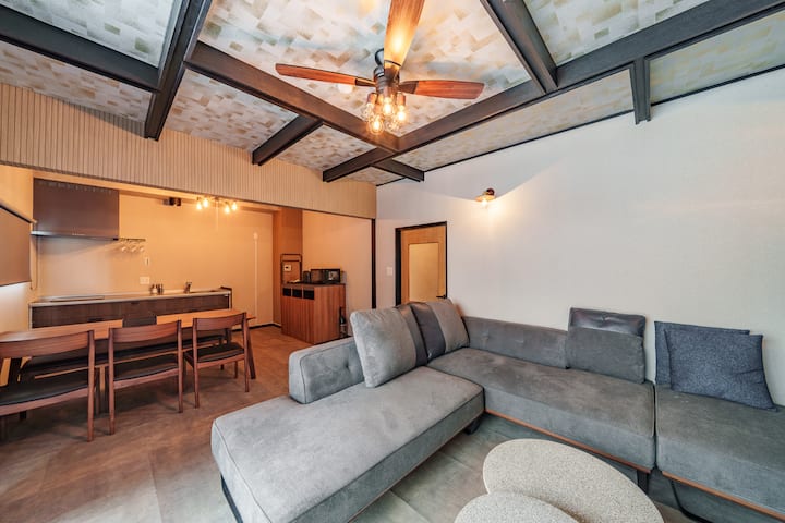 Rusutsu Backcountry Lodge / Detached 5ldk House - Date