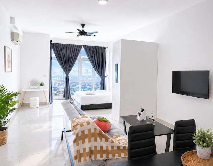 Jb Town | Twin Galaxy Couple Studio | 2 Pax - Woodlands