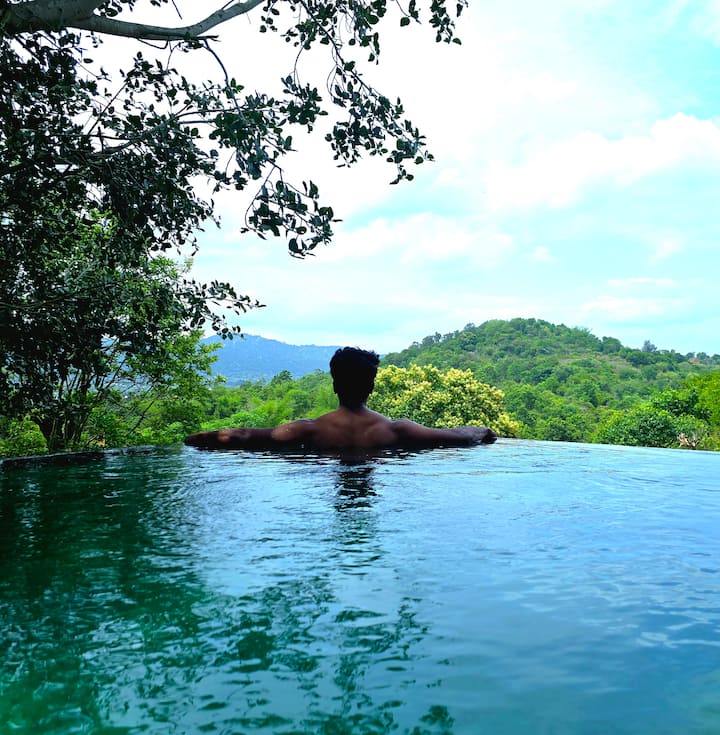 Secret Nest - Independent Infinity Pool 2br - Yelagiri