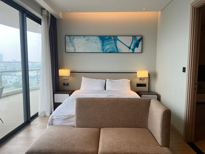 Free Wifi Citadines Studio Wide Balcony Lake View - Hạ Long