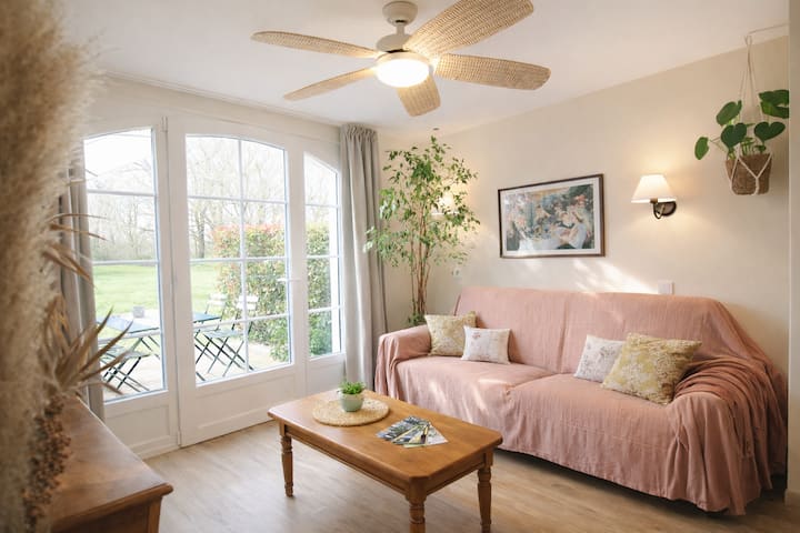 Entre Lac Et Forêt - Maisonnette Avec Piscine - Lot-et-Garonne