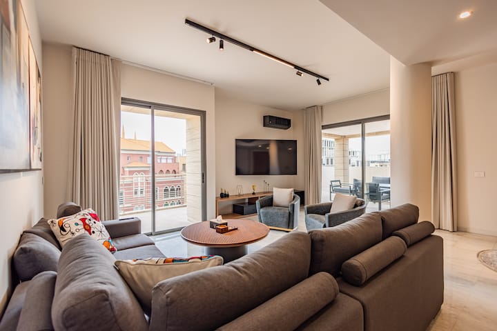 Beautiful 3 Bed + Maid Room Penthouse In Saifi - Beirut