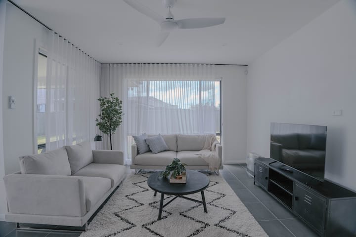 The Lavender House - Campbelltown