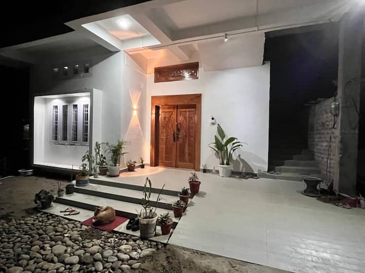 A Room At Dharitry Homestay Majuli. - Majuli