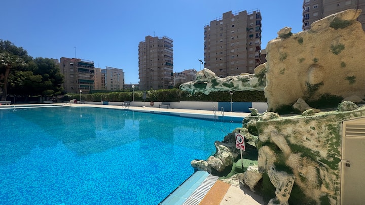 Skyline Family Apartment With Terrace & Pool - Alicante
