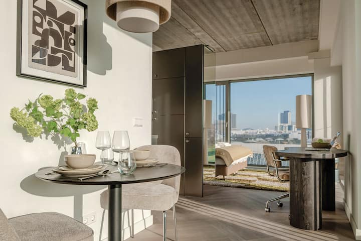 E9 Executive Studio Apartment- Max 2 Persons - Amsterdam