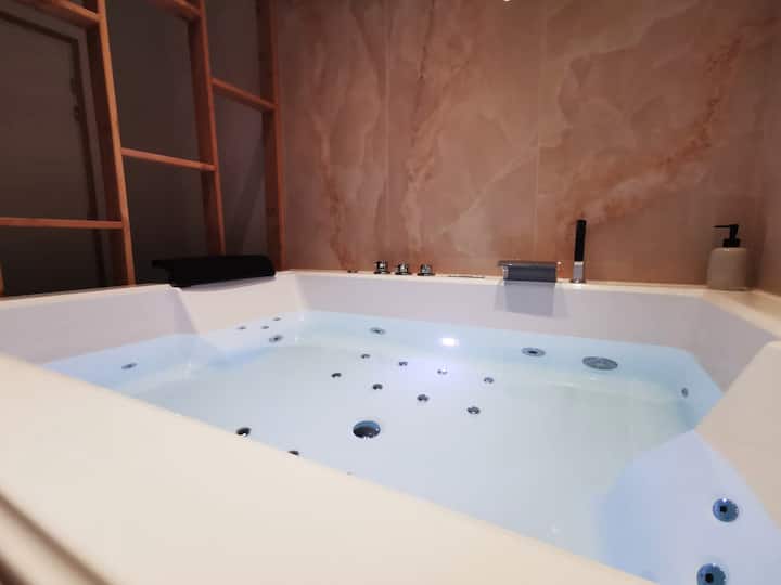 Love En Provence*baignoire Balnéo*clim*hypercentre - Miramas