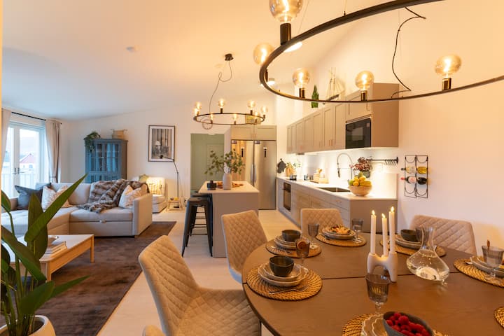 Stylish Home For 9 Guests W Balcony & Nature View - Hallands län