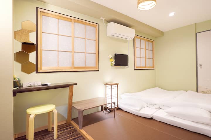 Himawari Hotel 202 - Osaka, Japan