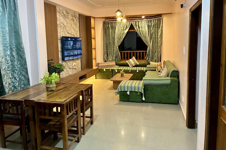 Irra Homes| 2bhk Apartment | Panoramic Valley View - Mashobra