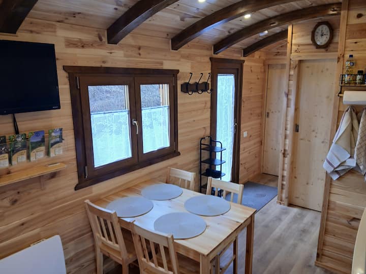 La Roulotte Familiale Du Fourchon-insolite-jacuzzi - Lure