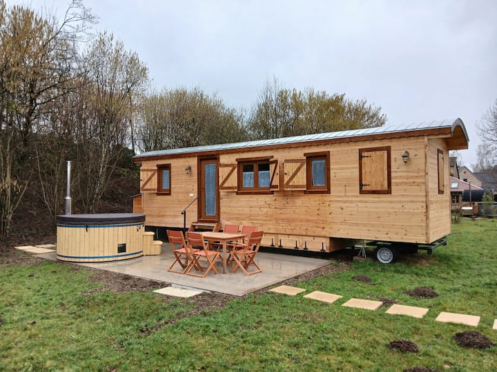 Les Roulottes Du Fourchon - Insolite - Jacuzzi - Lure