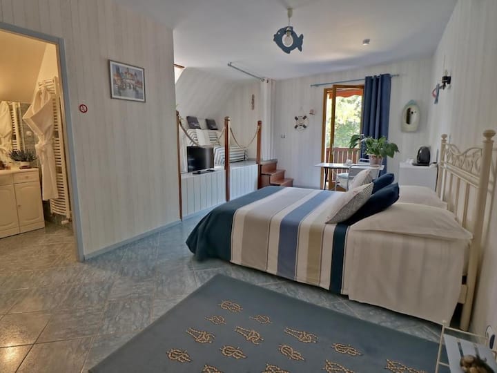 Chambre Double Luxe "Marine" - Lac de Paladru