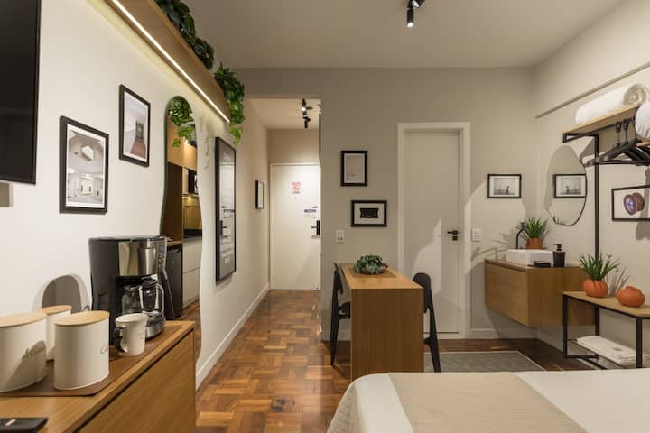 Ft Apto Central Moderno Com Garagem | Ar | Wi-fi - Porto Alegre