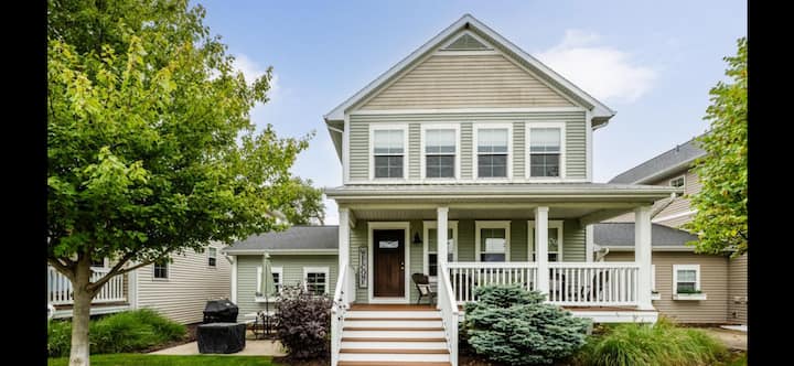 Sun, Sand, And Tee Times - Benton Harbor, MI