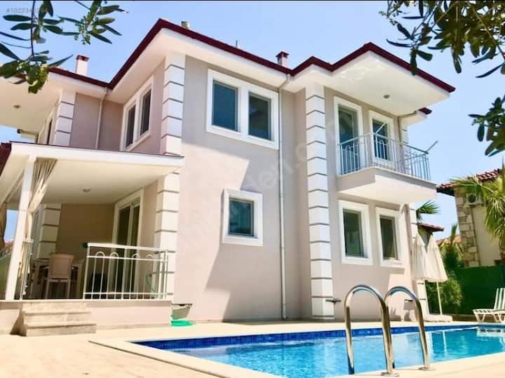 Dalyan Merkezde Günlük Kiralık Lüks Villa - Dalyan
