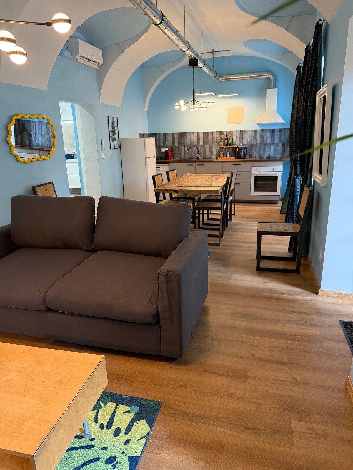 Bonito nido azul en el centro de la ciudad - Apartamentos en alquiler ...