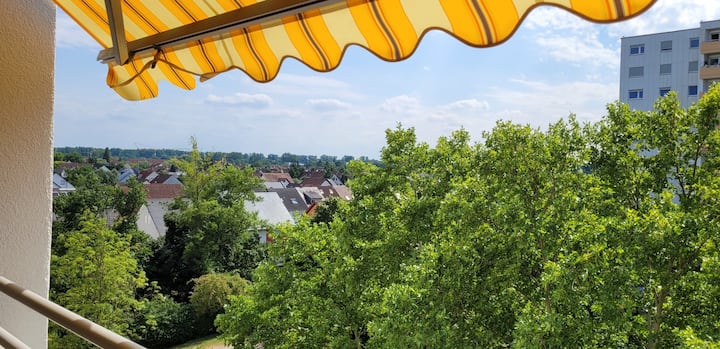 Helle 2-zi.-whg. In Beliebter Lage - Mannheim