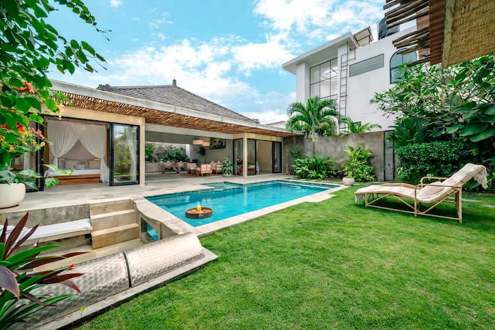 Serene 2br Retreat W Pool & Lounge, Canggu's Heart - Australia