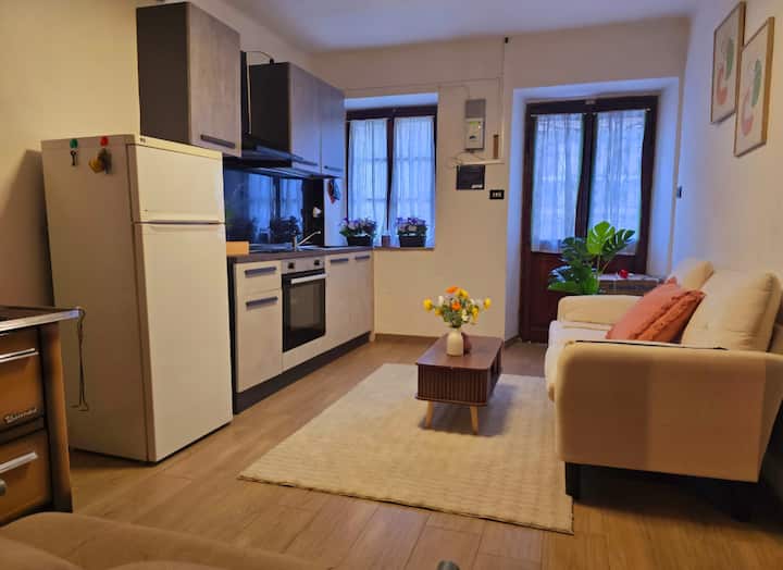 Alpine View Varzo  - Train Station - Crodo