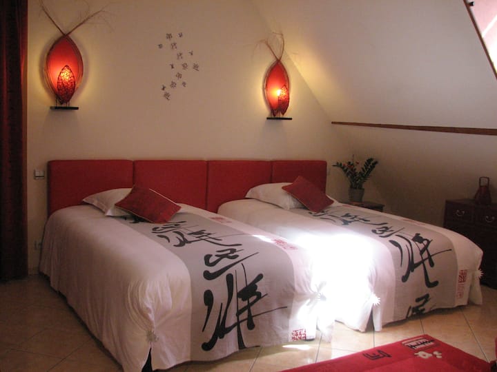 Chambre Triple Confort " Asiatique" - Lac de Paladru