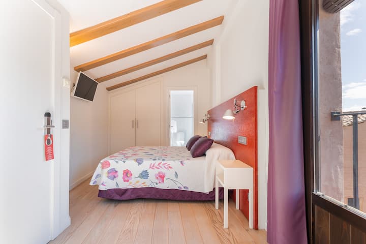 Ottium - Hotel Boutique 100% Digital (No Asistido) - Albarracín