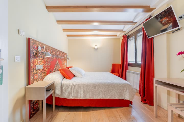 Ottium - Hotel Boutique 100% Digital (No Asistido) - Albarracín