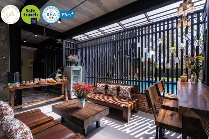 Private Double Bedroom At Tha Phae Gate 1 - Chiang Mai