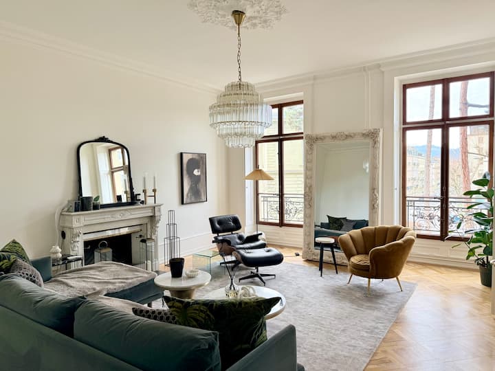Luxe Apartment Near Old Town And Bastions - Genève