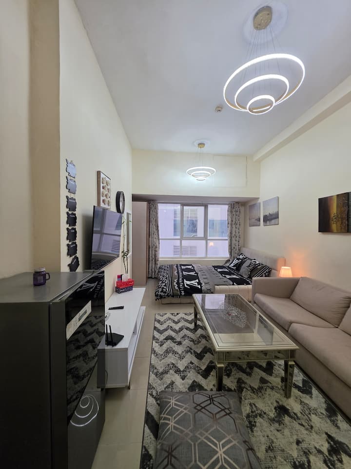 Ajman Studio Tower B1-9-001 - Sharjah