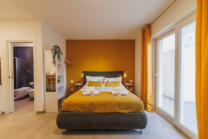 Cozy, Bright, Modern & Welcoming Apartment In Bari - Bari