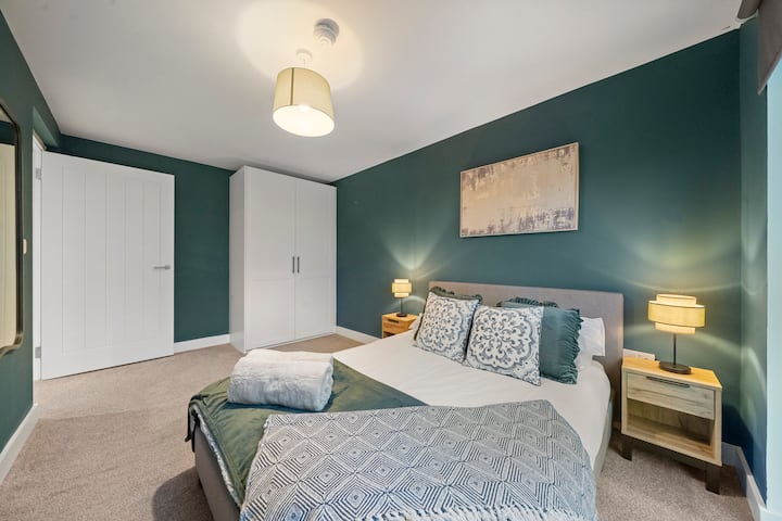 Recharge & Relax At Our Stunning City Escape - イギリス リバプール