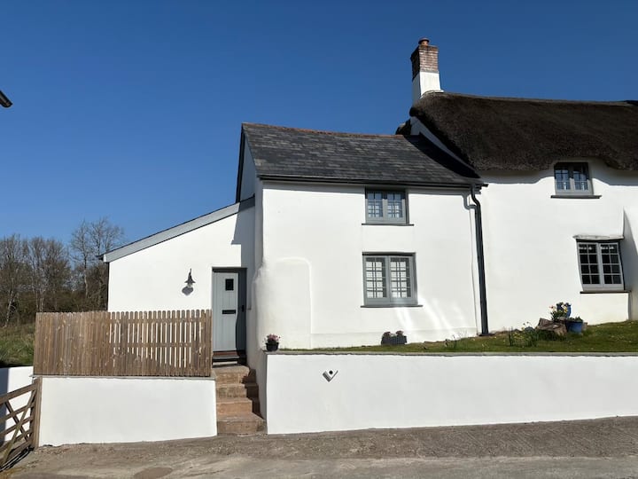 Dimpsy Cottage - Hiddendevon - North Devon District