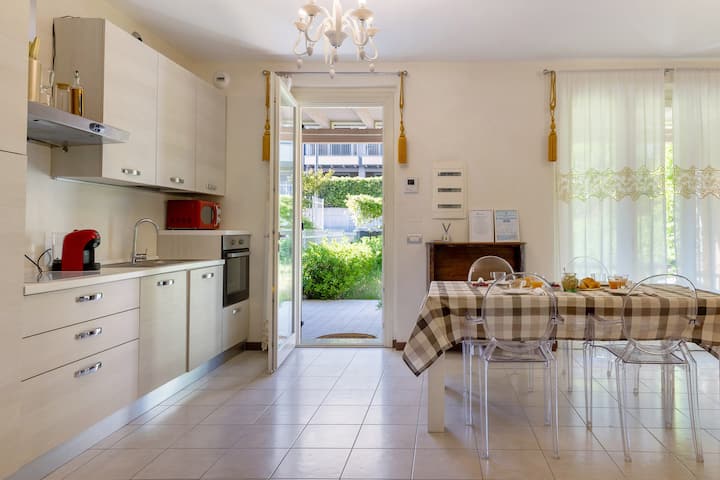 Betty's House - Peschiera del Garda