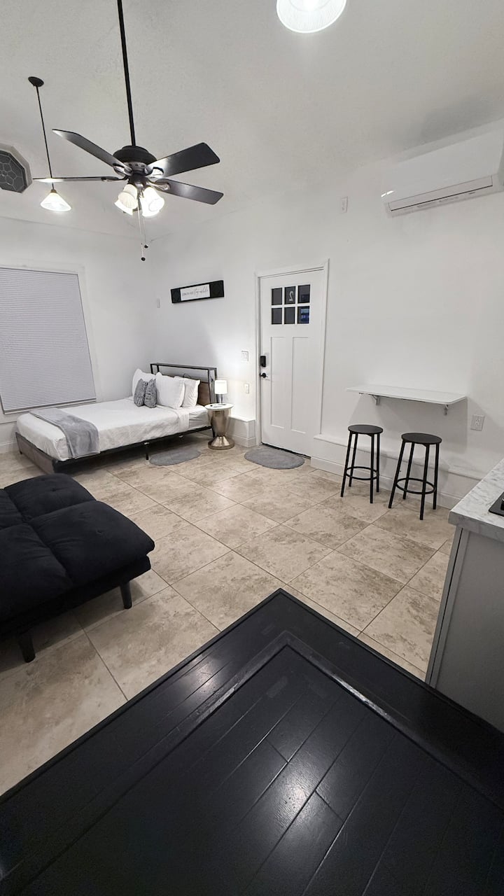 Private Queen Suite | Prime Downtown Location | - Ocala, FL