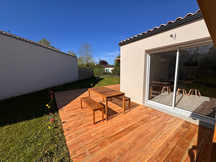 Maison 4 Personnes Avec Jardin – 15 Min Puy Du Fou - Pouzauges