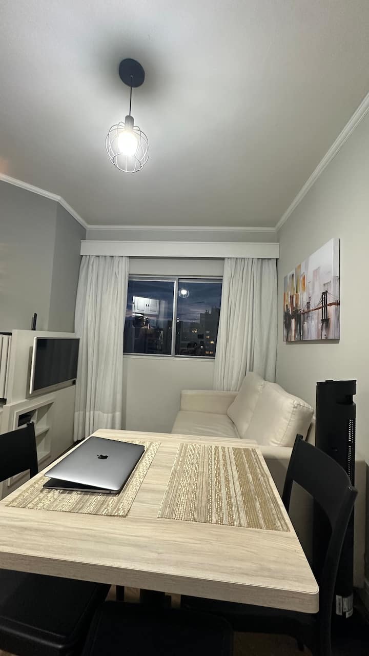 Centro | Apto Inteiro Anúncio Novo C/ 40%off - Curitiba