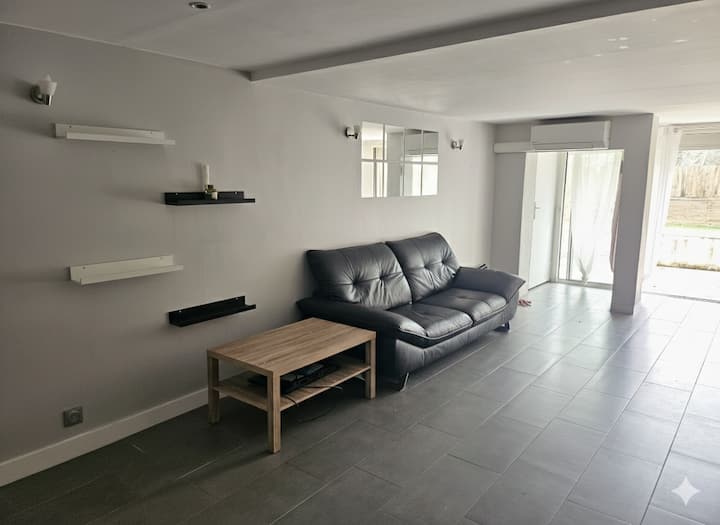 ​Appartement Moderne Avec Terrasse Privée - Carros