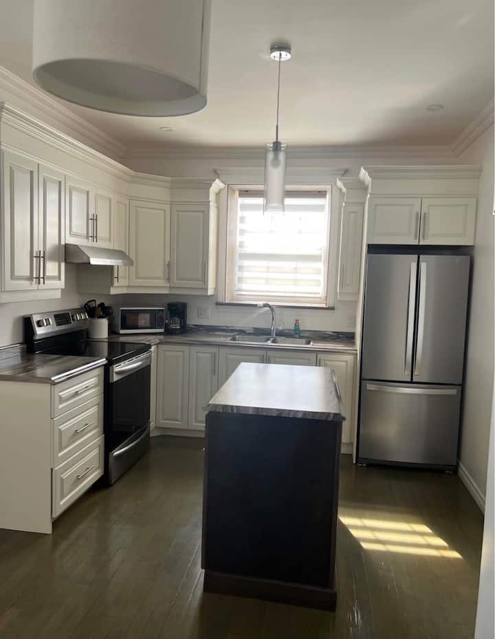 One Bedroom With Full Kitchen - Campbellton